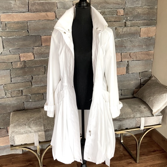 Samuel Dong | Jackets & Coats | Samuel Dong White Bubble Dress Coat ...